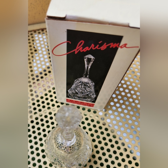 Action Industries | Art | 988 Vintage Charisma Petite Bell 24 Lead ...